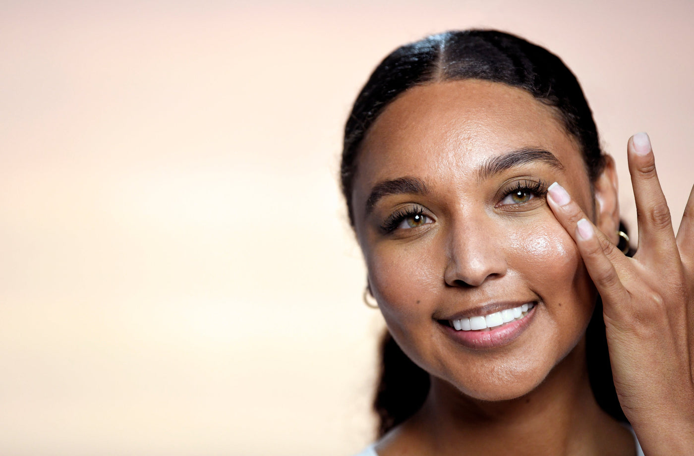 C·A·R·A and Awake Eye Gel Put the Focus Around the Eyes – Althaea Skin